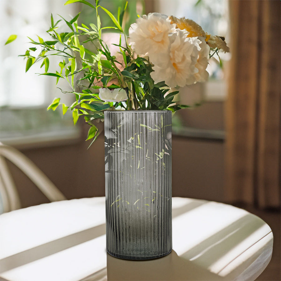 Florero de Cristal Transparente Color Negro – Waldo's